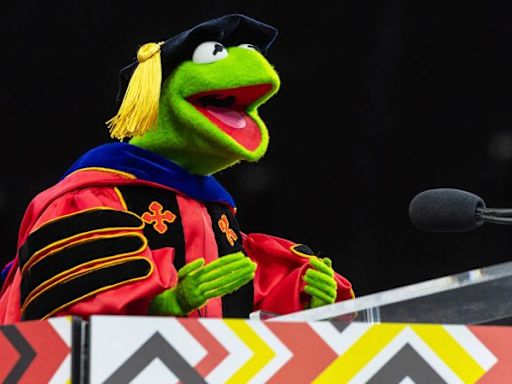 Kermit the Frog Inspires University of Maryland Class of 2025 in ...