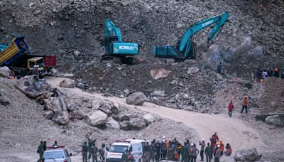 West Java Quarry Collapse Leaves 10 Dead, Rescue Operations Continue in Indonesia