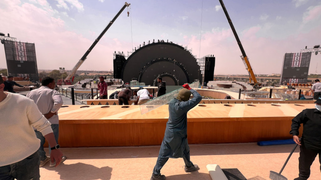 Gulf Migrant Workers Face Dangerous Heat Exposure, Warns Human Rights Watch